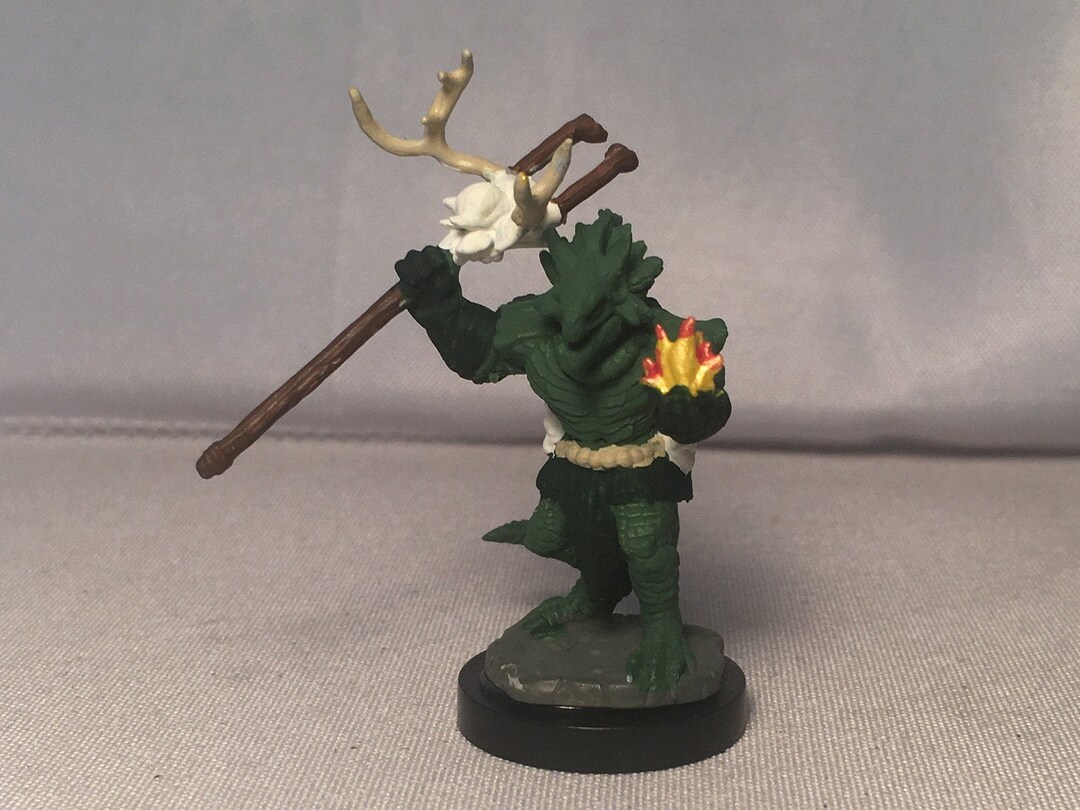 Lizardman Cleric Painted Dnd Miniature/lizardman Shaman D&D Hand ...