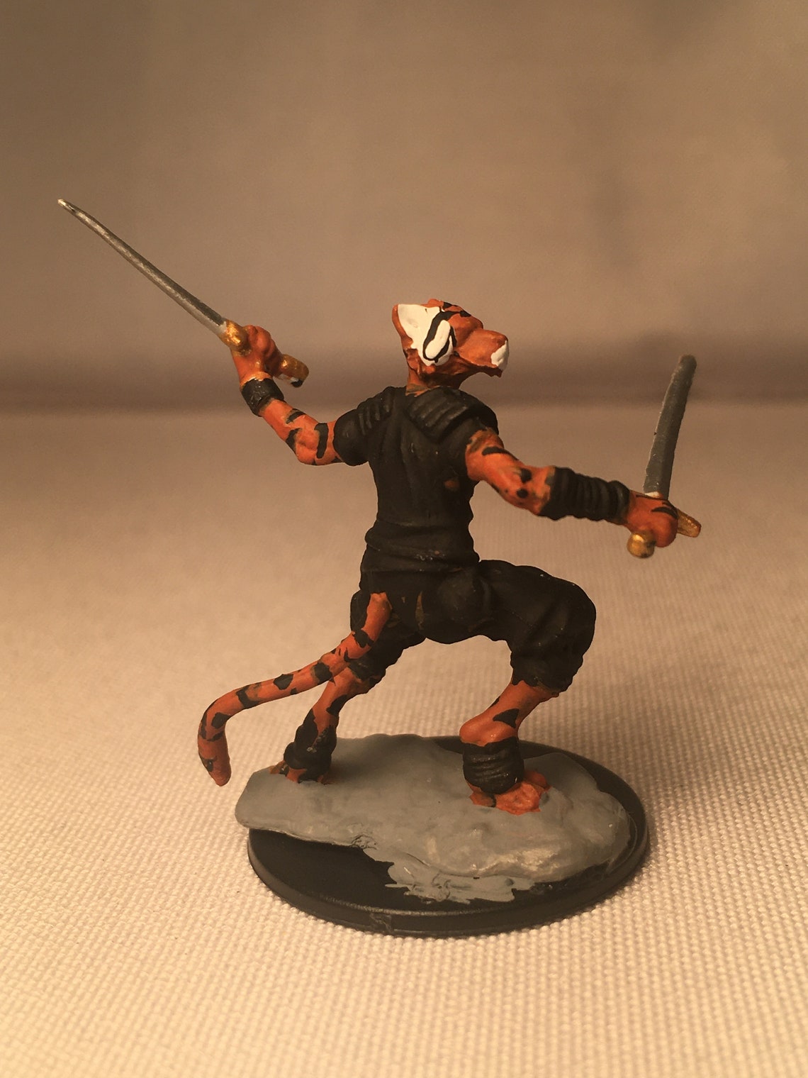 Tabaxi Rogue Painted Dnd Miniature/tabaxi Fighter Hand Painted | Etsy