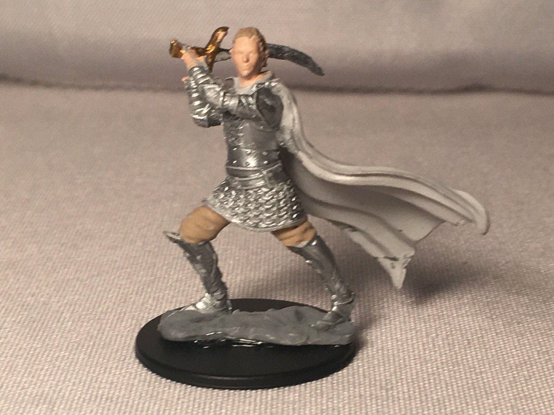 Elf Paladin Painted Dnd Miniature/elf Fighter Hand Painted - Etsy