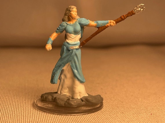 Eladrin Wizard Miniature