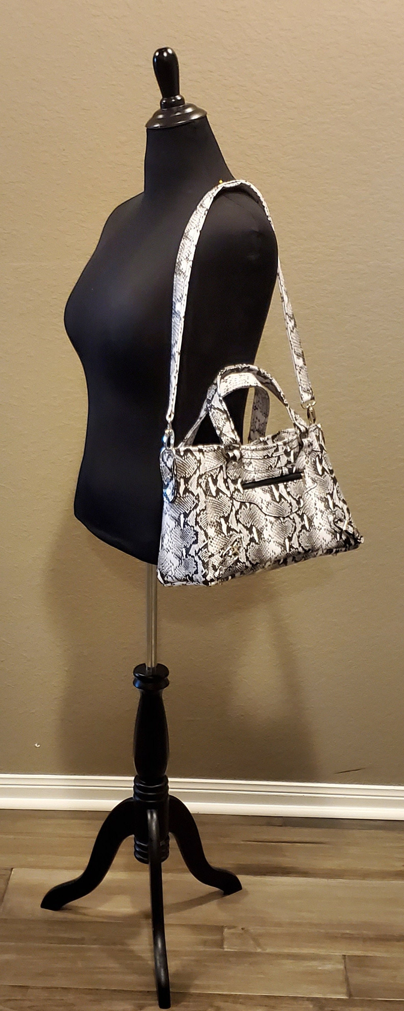 Zoe Satchel Handbag Purse PDF Sewing Pattern, Tote Bag, Faux Leather ...