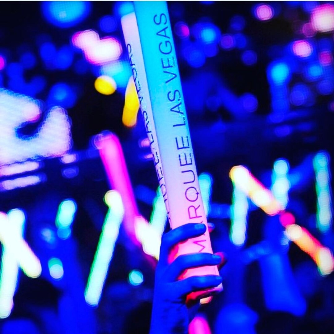 100 Customizable LED Foam Sticks, Wands, Batons, Light up LED Foam ...