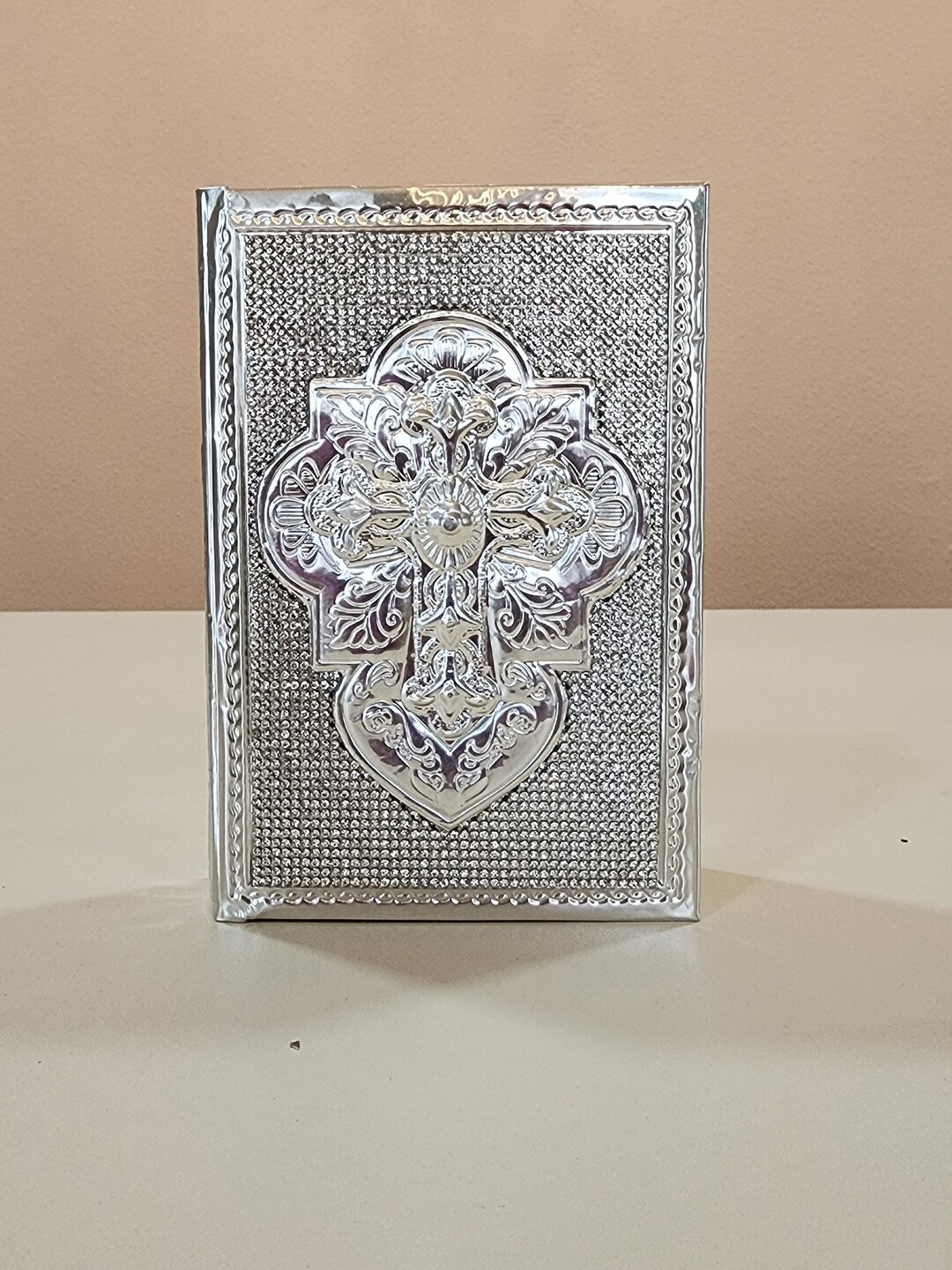 Beautiful Metal Embossed Bible, First Communion/confirmation/aniversary ...