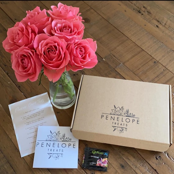 Flowers and card delivery store