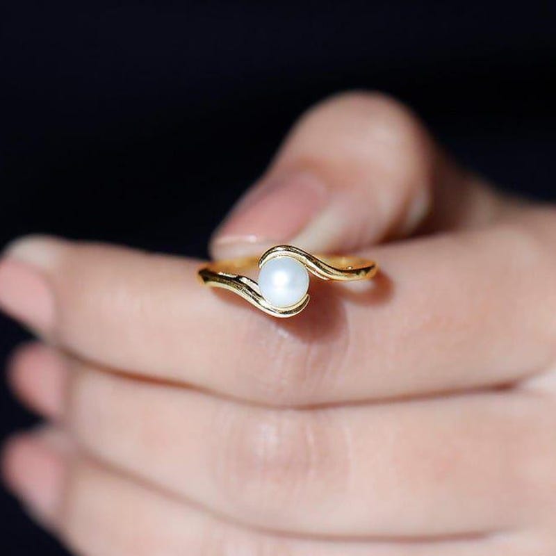14k Bypass Pearl Ring - Etsy