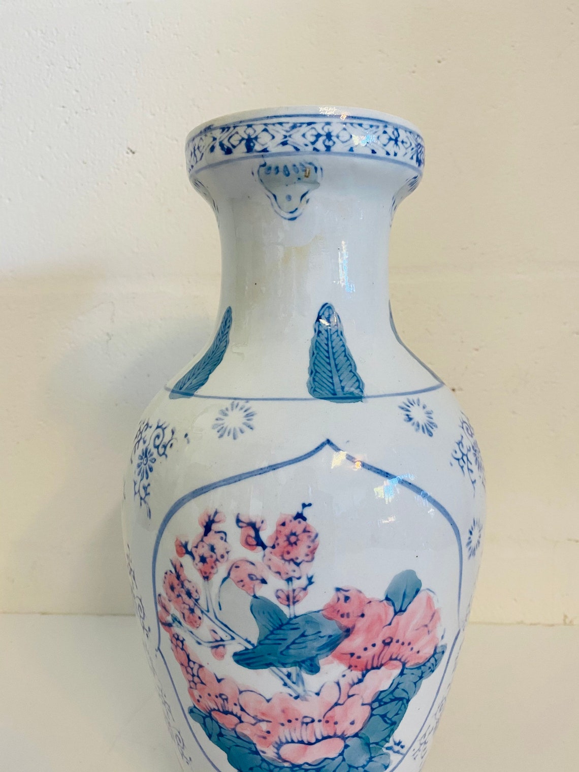 Large Vintage Chinese Vase Pink and White Chinoiserie Vase - Etsy