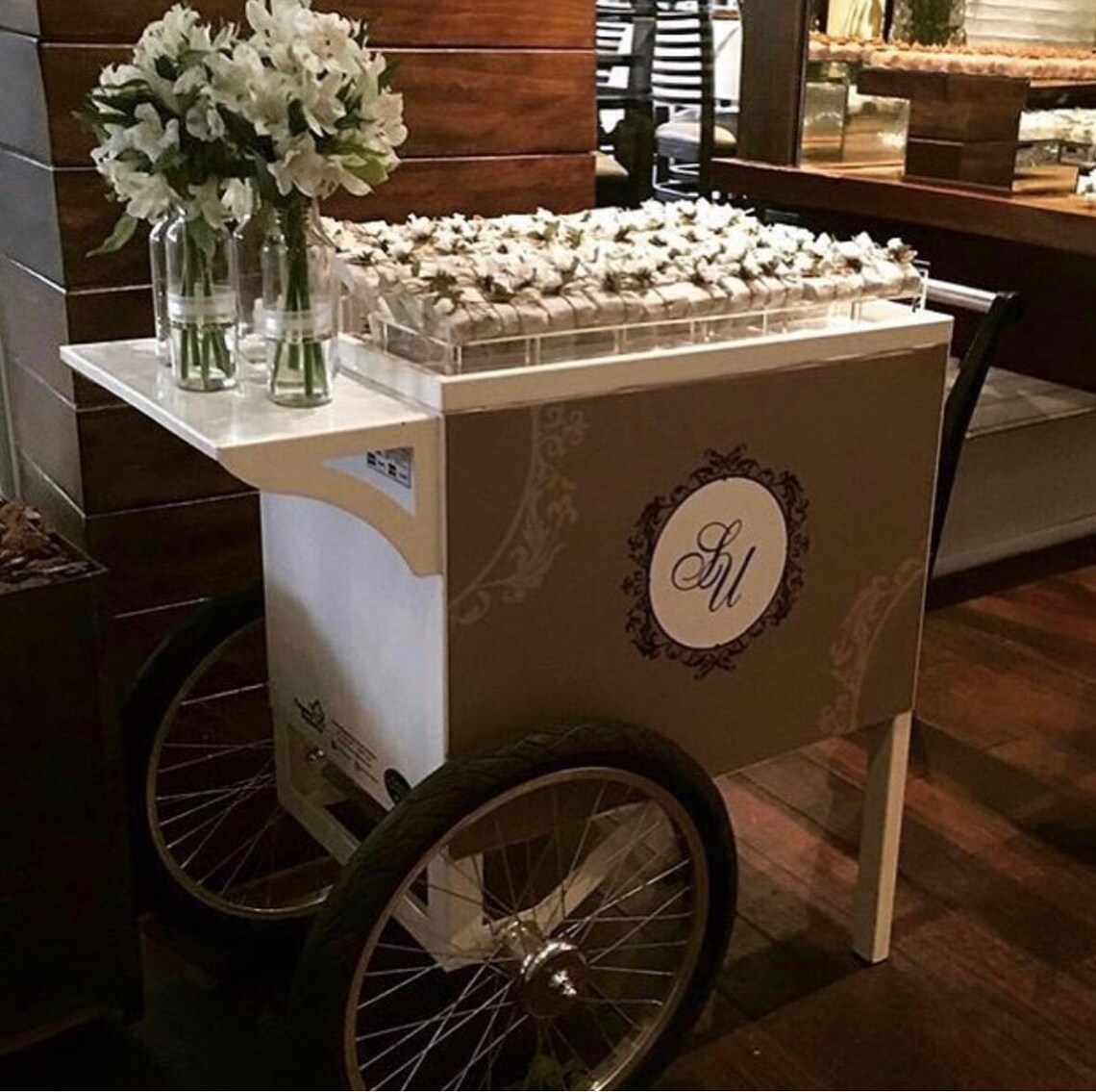 Display Cart in White versatile adaptable to any event comes | Etsy