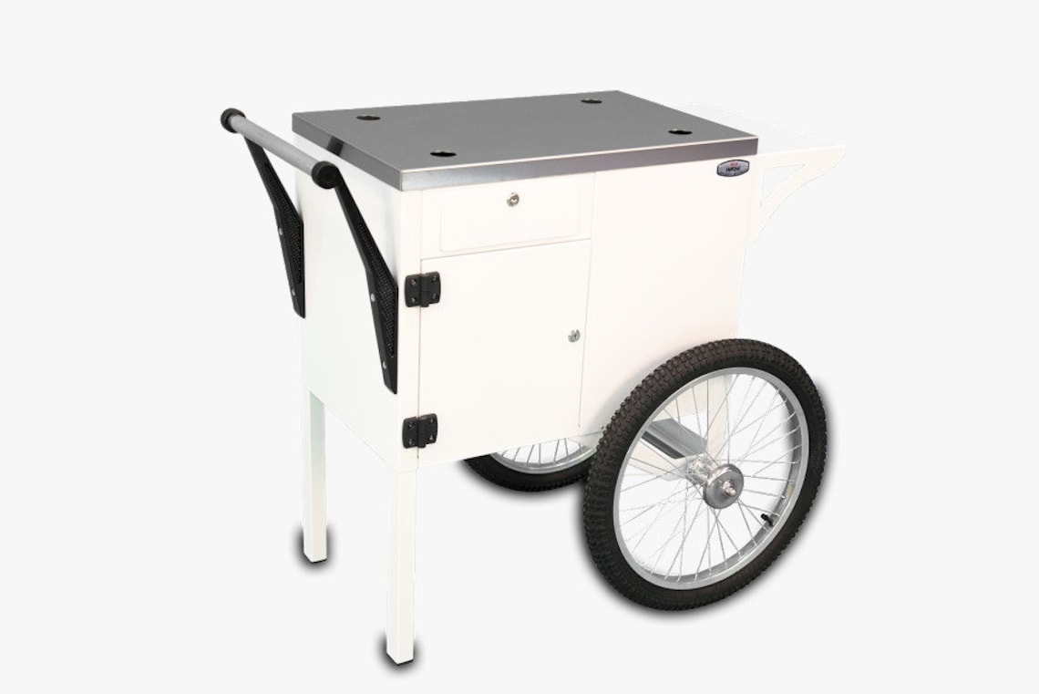 DISPLAY CART Candy Cart Display Push Cart Display Cart Merchandising ...