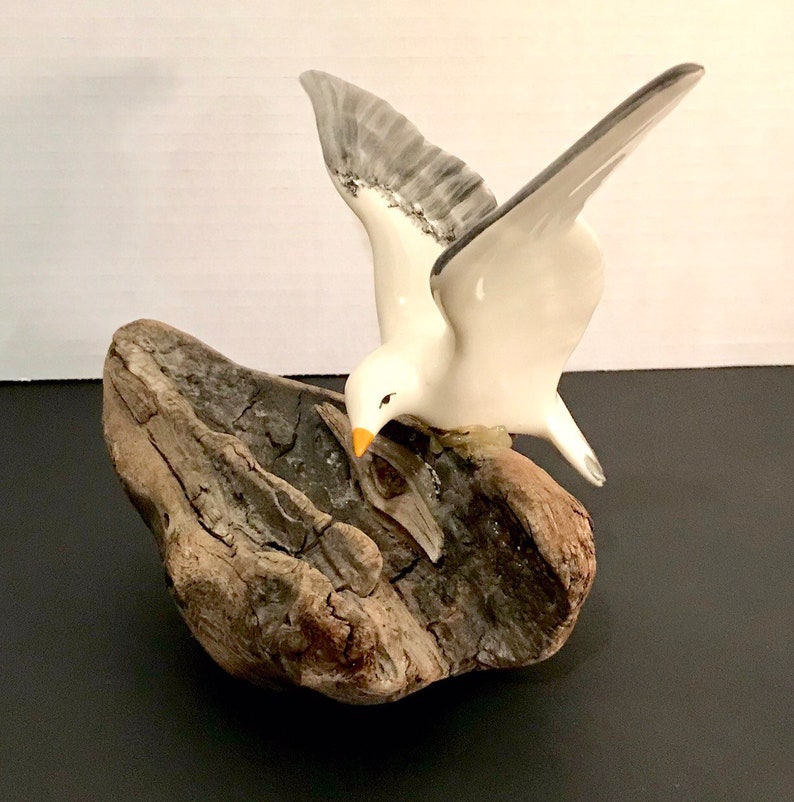 Beautiful Antique Folk Art Porcelain Seagull Bird Perched on Wood Knot ...