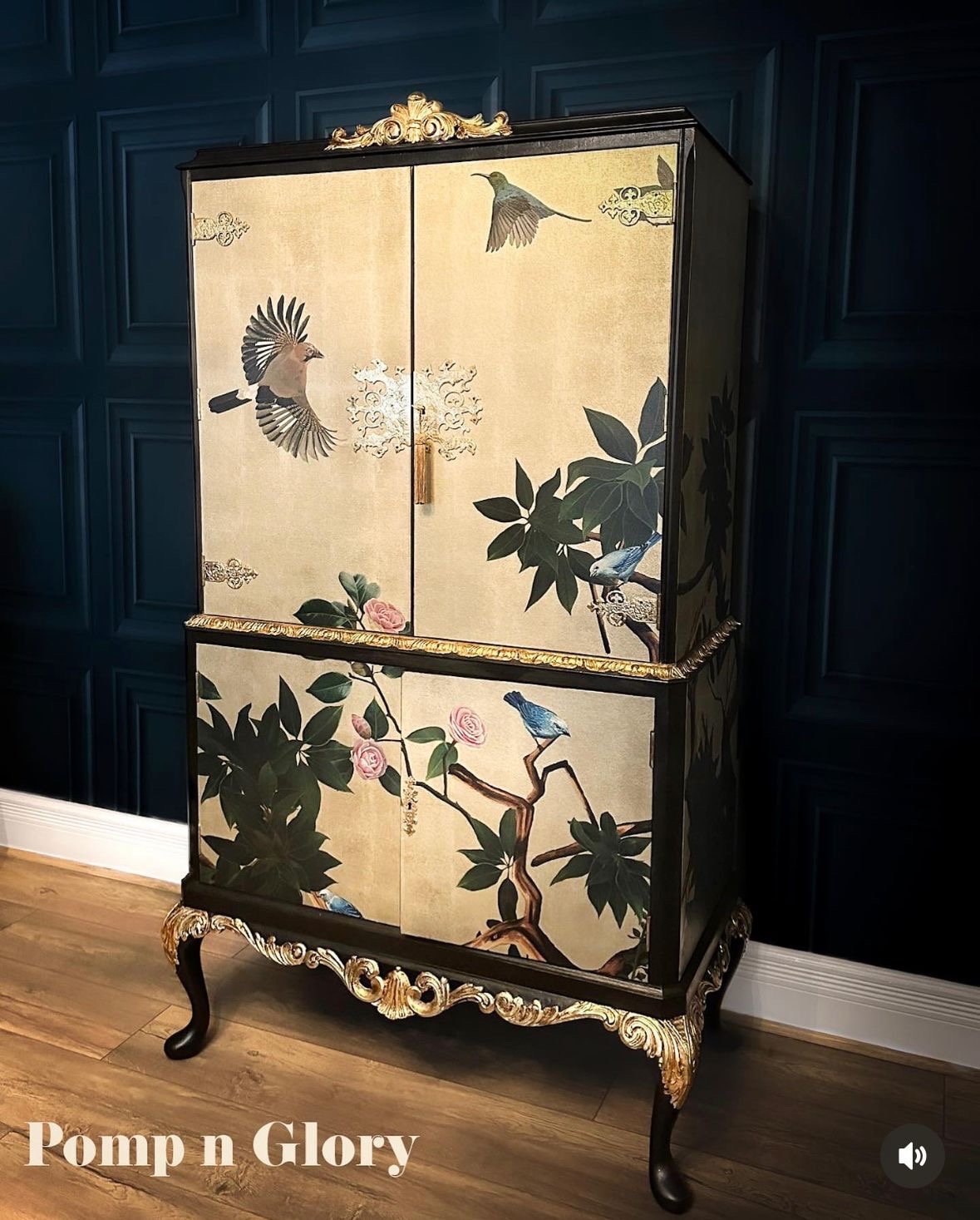 Queen Anne Vintage Bespoke Oriental Chinoiserie Drinks Cocktail Cabinet ...