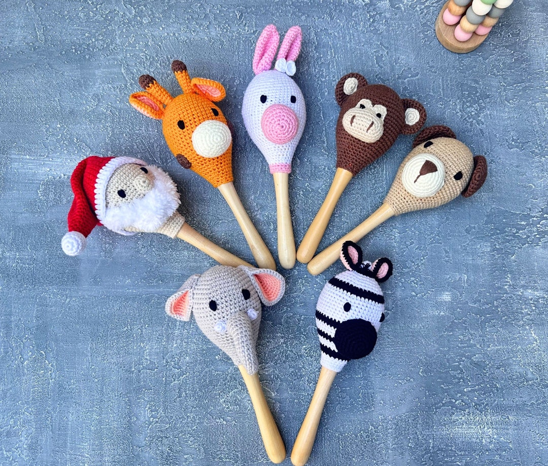 Crochet Christmas Santa Rattle, Handmade Maracas for Baby, Musical Toys ...