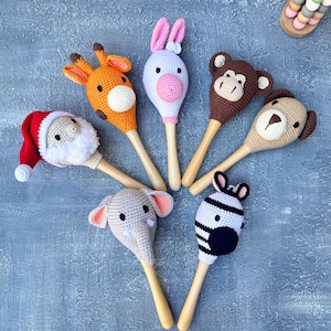 Crochet Christmas Santa Rattle, Handmade Maracas for Baby, Musical Toys ...