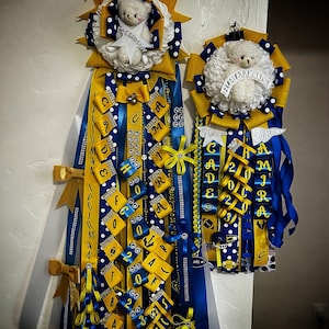 Single Homecoming Garter Mini Homecoming Mum BOOKED for SEPT and OCT ...
