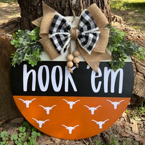14 or 18 HOOK EM or Your Favorite Team Door Hanger, Texas Longhorns ...