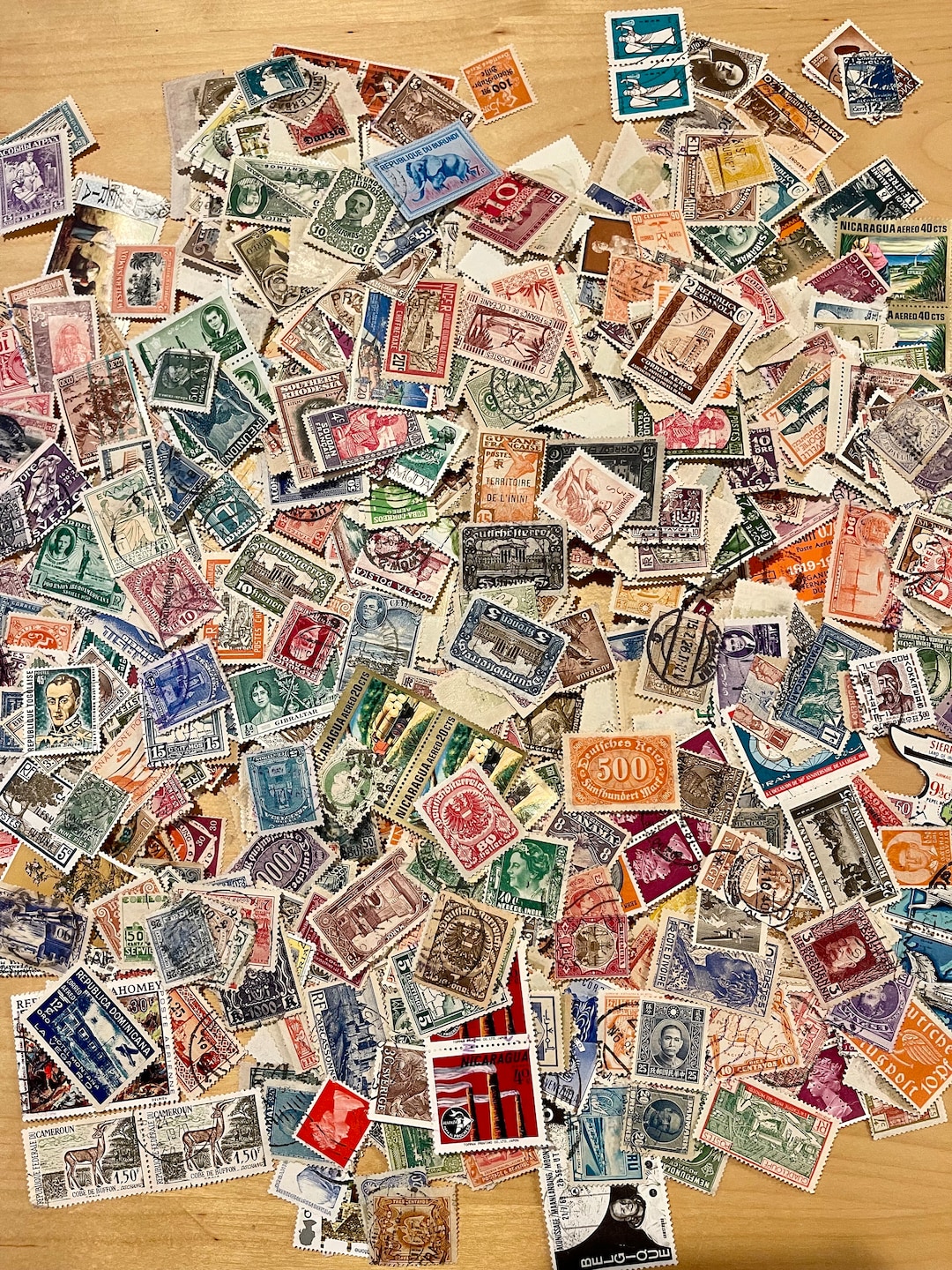 Amazing WORLDWIDE Foreign Stamp Collecting Collectors Dream 25 Diff in ...