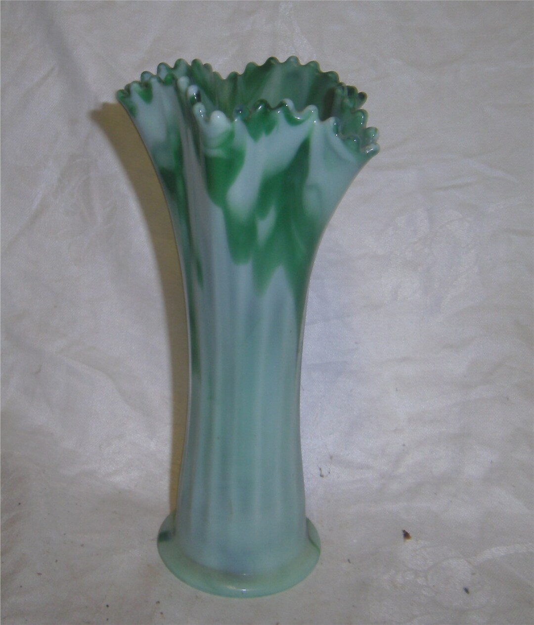 Green Slag Swung Vase – 1920's - Etsy
