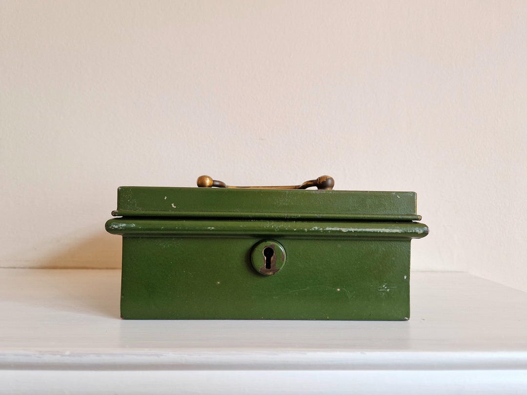 Vintage 1950s Green Metal Veteran Series Military Storage Box Container ...