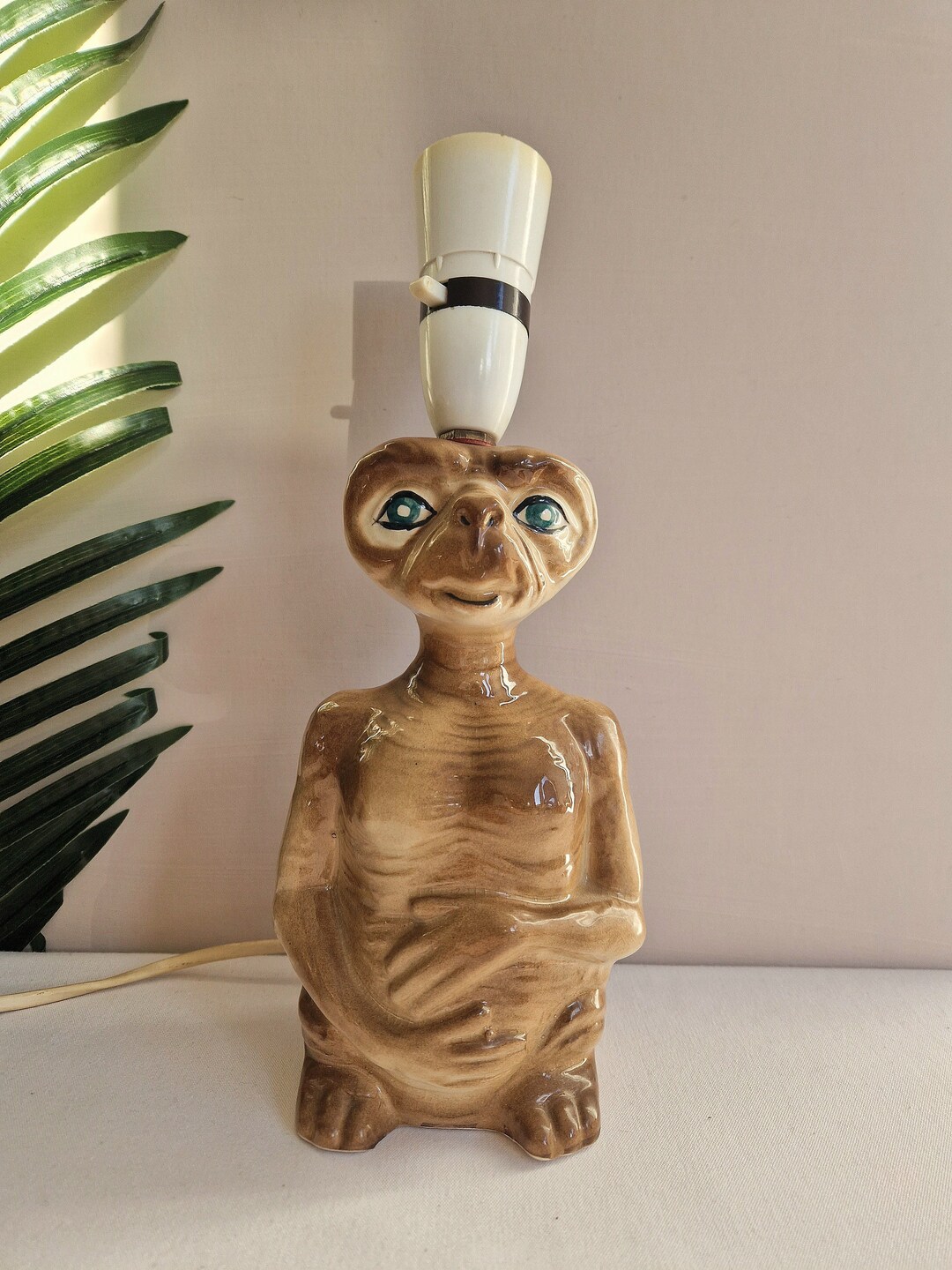 Highly Collectable 1980s E.T Extra Terrestrial Ceramic Figurine Lamp ...