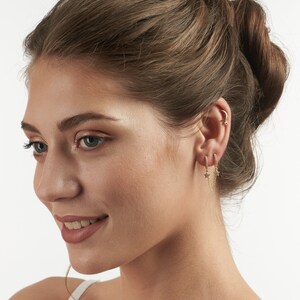 Star Hoops Chain Connected Hoop Earrings Star Hoop - Etsy