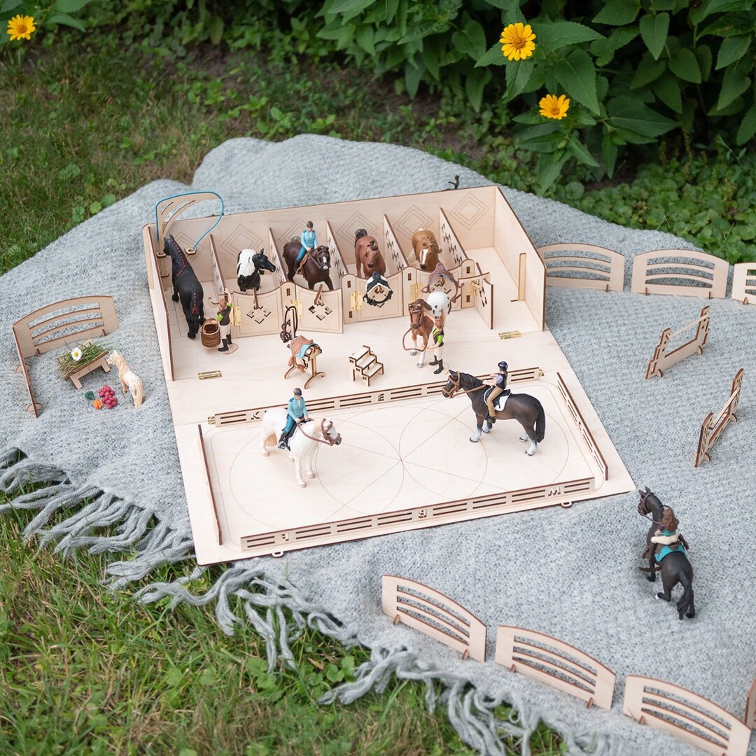 Horse TOY Stable Stalls-washer-dressage Area-fences-obstacles-saddle ...