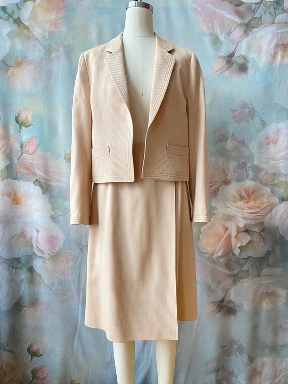 1990’s Louis Feraud Paris designer beige light weight… - Gem