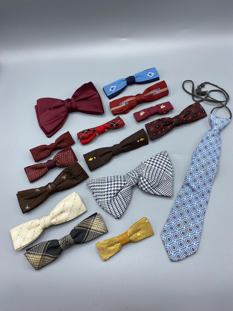 1940-50’s Collection of 15 Bow Ties, Arrow, Royal, Evergrip, Good ...