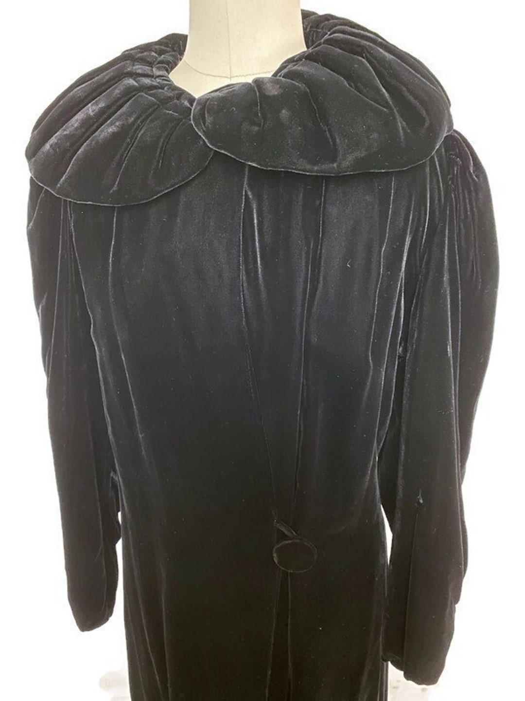 Antique Long Black Silk Velvet Opera Coat With Puffed Collar, and Cream ...