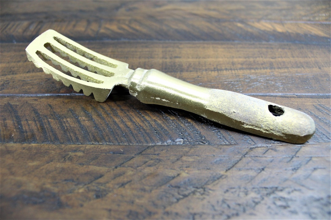 Japanese Fish Scaler Japanese Urokotori With Brass Kitchen Tool Made in ...