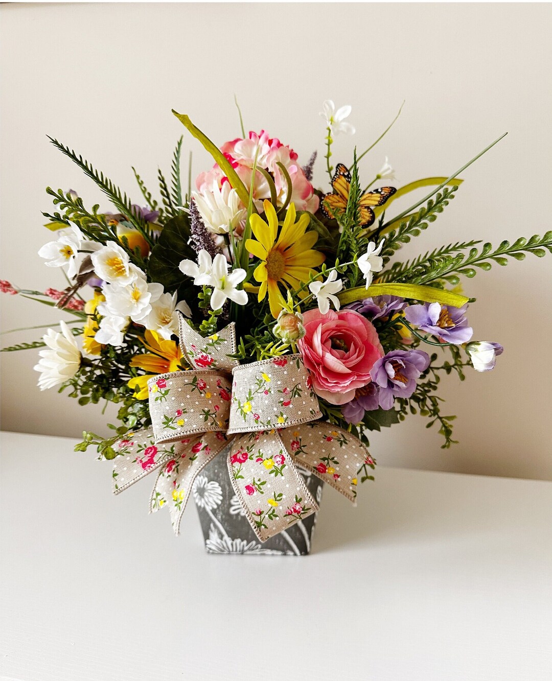 Spring and Summer Centerpiece, Spring Centerpiece for Table, Table ...