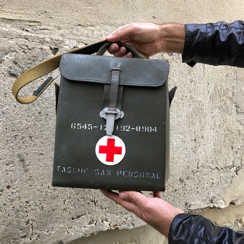 Antique First Aid Kit, Vintage Medical Bag, First Aid Kit, Red Cross ...