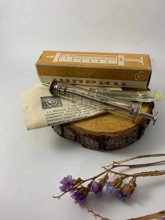 Reusable glass syringe Vintage USSR 80s Soviet medical instrument Old ...