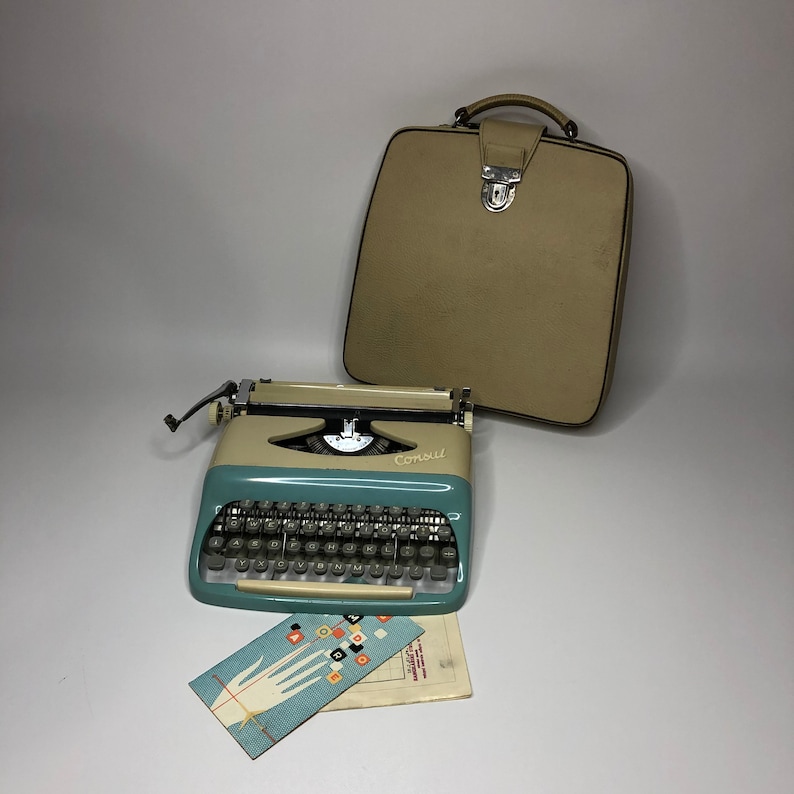 Vintage Typewriter consul 60s Czechoslovakia | Etsy