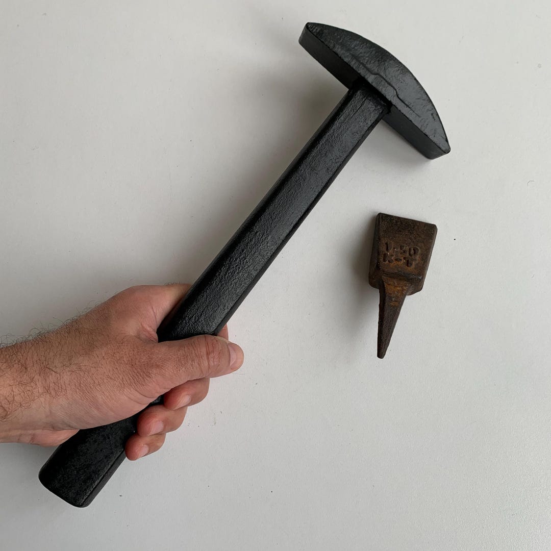 Vintage Craft Tool, Hammer and Anvil, Miniature Anvil, Rare Hammer ...