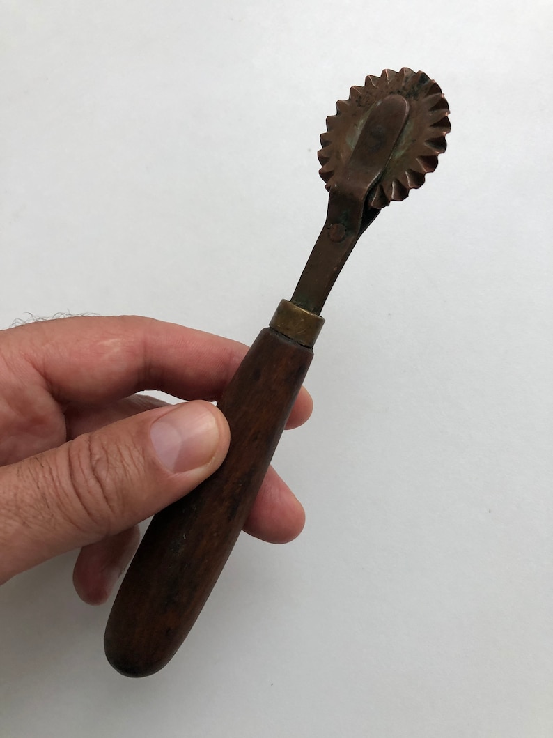 Vintage Dough Cutter Pie Crimping Machine Curly Edge Knife - Etsy