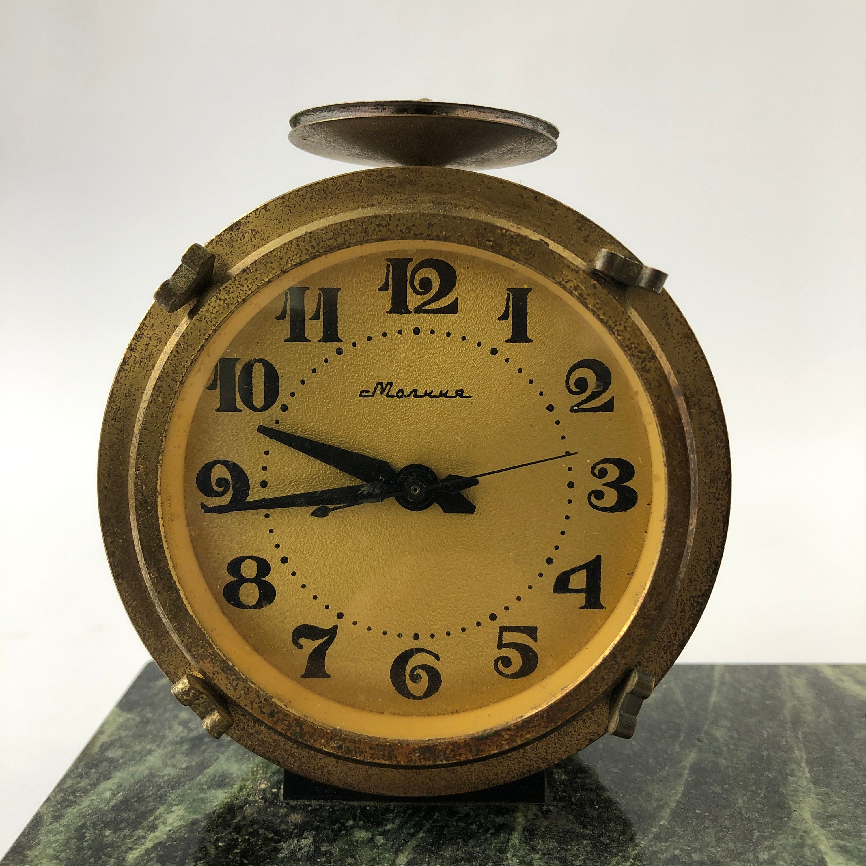 Vintage Table Clock lightning Soviet Clock - Etsy