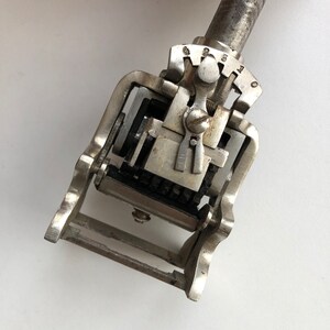 Vintage Numbering Machine, Mechanical Sequential Numbering, Stamp ...