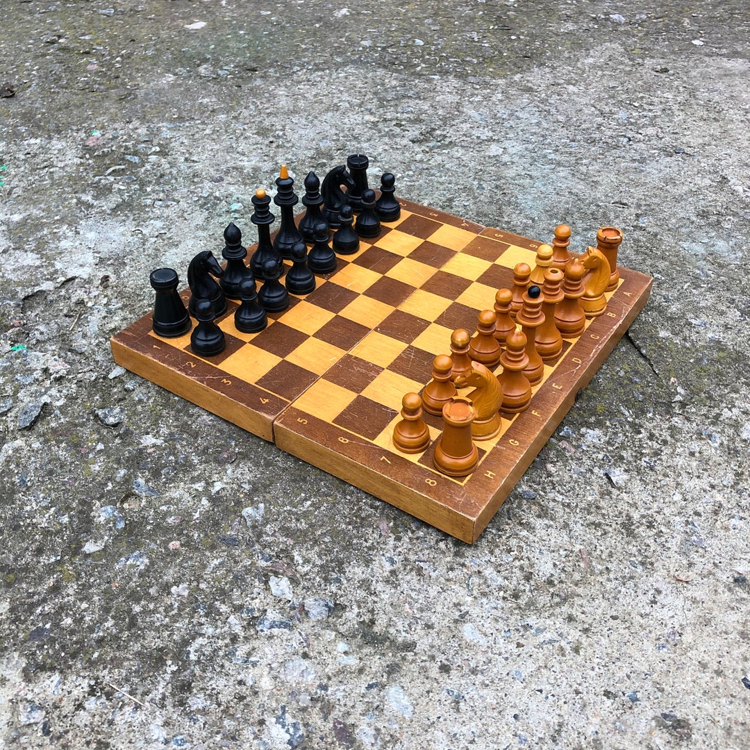 Old Bakelite Chess,soviet Chess Set USSR 60x ,chess Board 30cm X 30cm ...