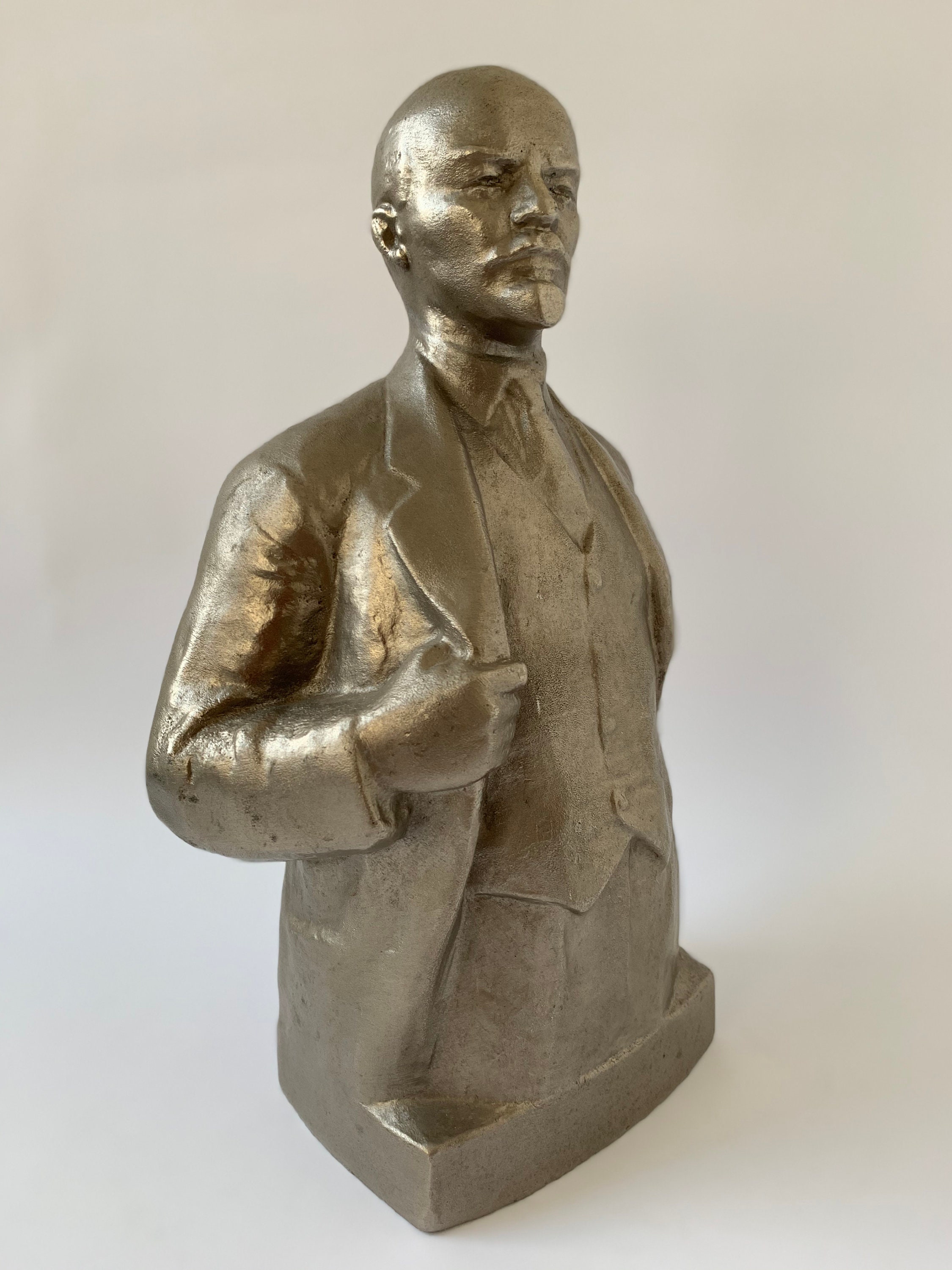 Lenin Sculpture 32 Cm, Soviet Table Sculpture, Monumental Sculpture ...