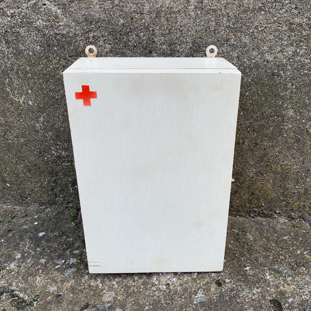 Vintage First Aid Kit, Red Cross, Medical Box, Soviet Wooden Wall ...