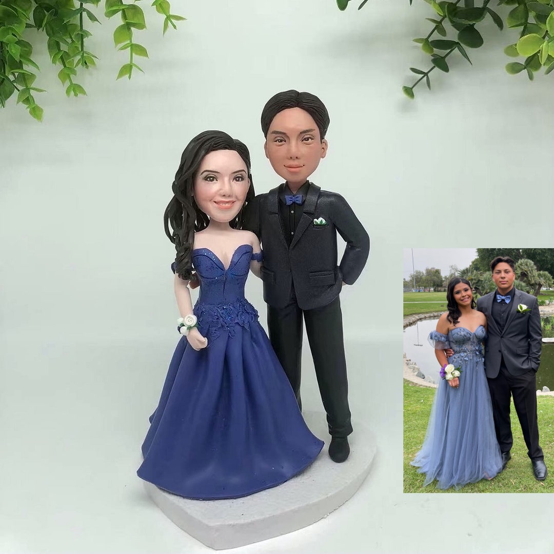 Handcrafted Customized Bobblehead Clay Statue Sculpture: Perfect ...