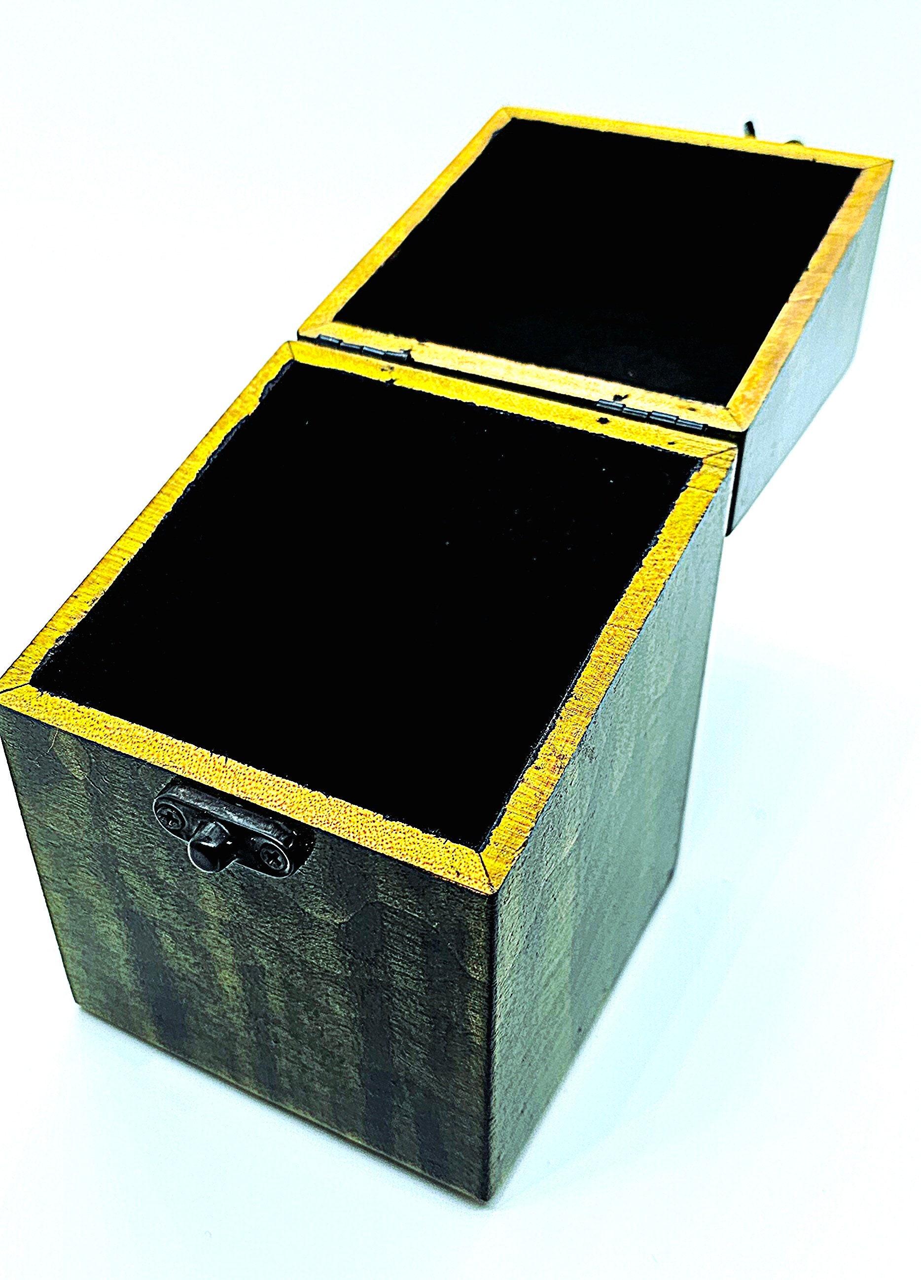 Wood MTG Deck Box With Black Hardware Handcrafted Magic: the Gathering ...