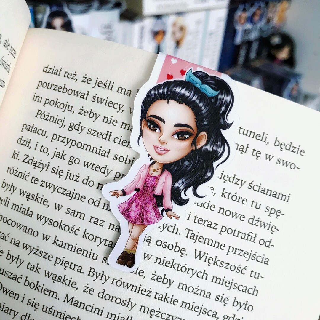 Lara Jean Covey (to All the Boys I've Loved Before) | Magnetic Bookmark ...