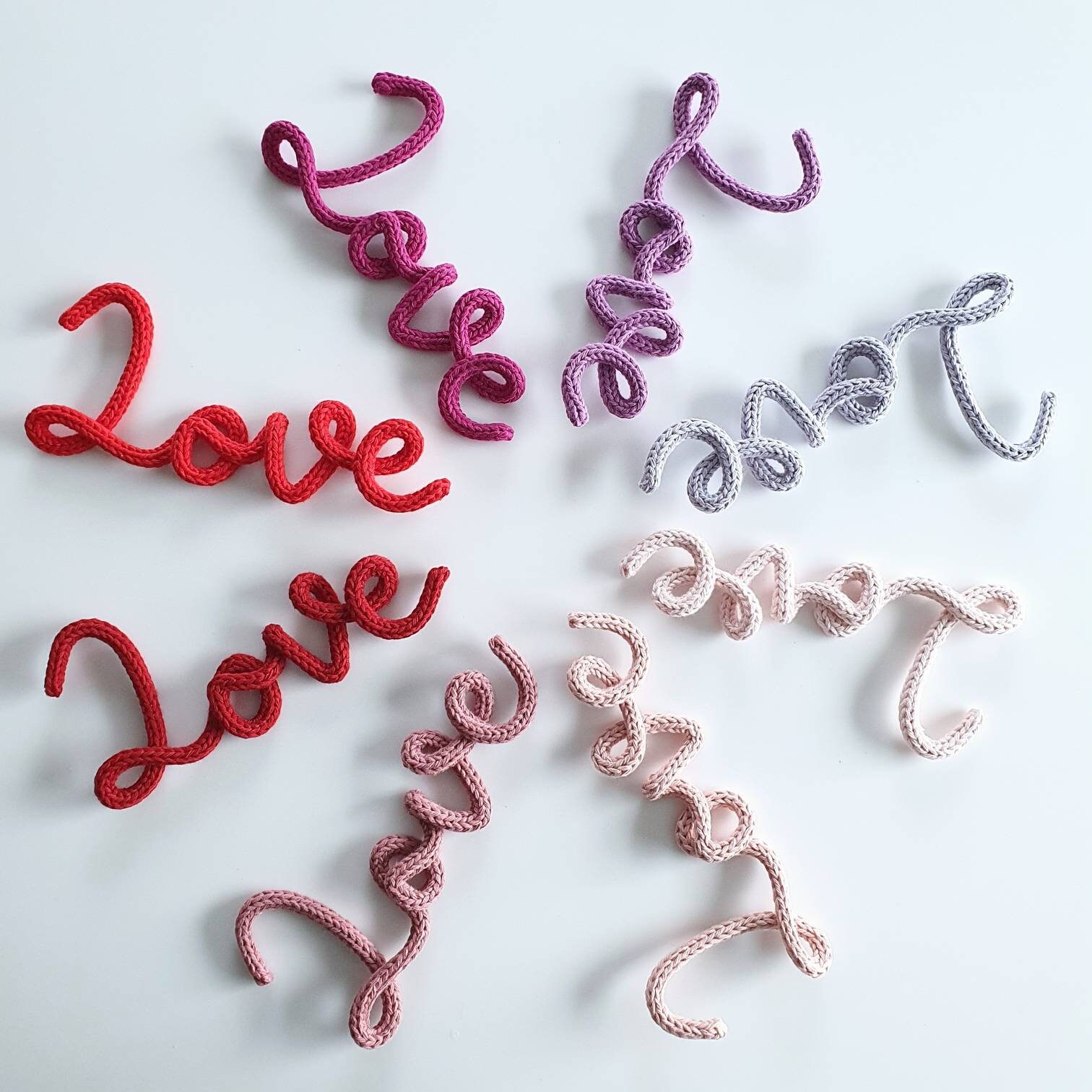 Mini Knitted Wire Word Custom Wire Sign Photo Prop Wool - Etsy UK