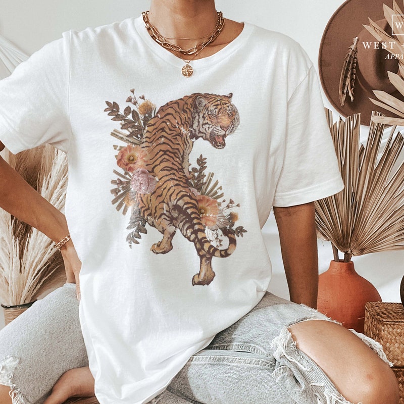 Aesthetic Graphic Tees - Etsy