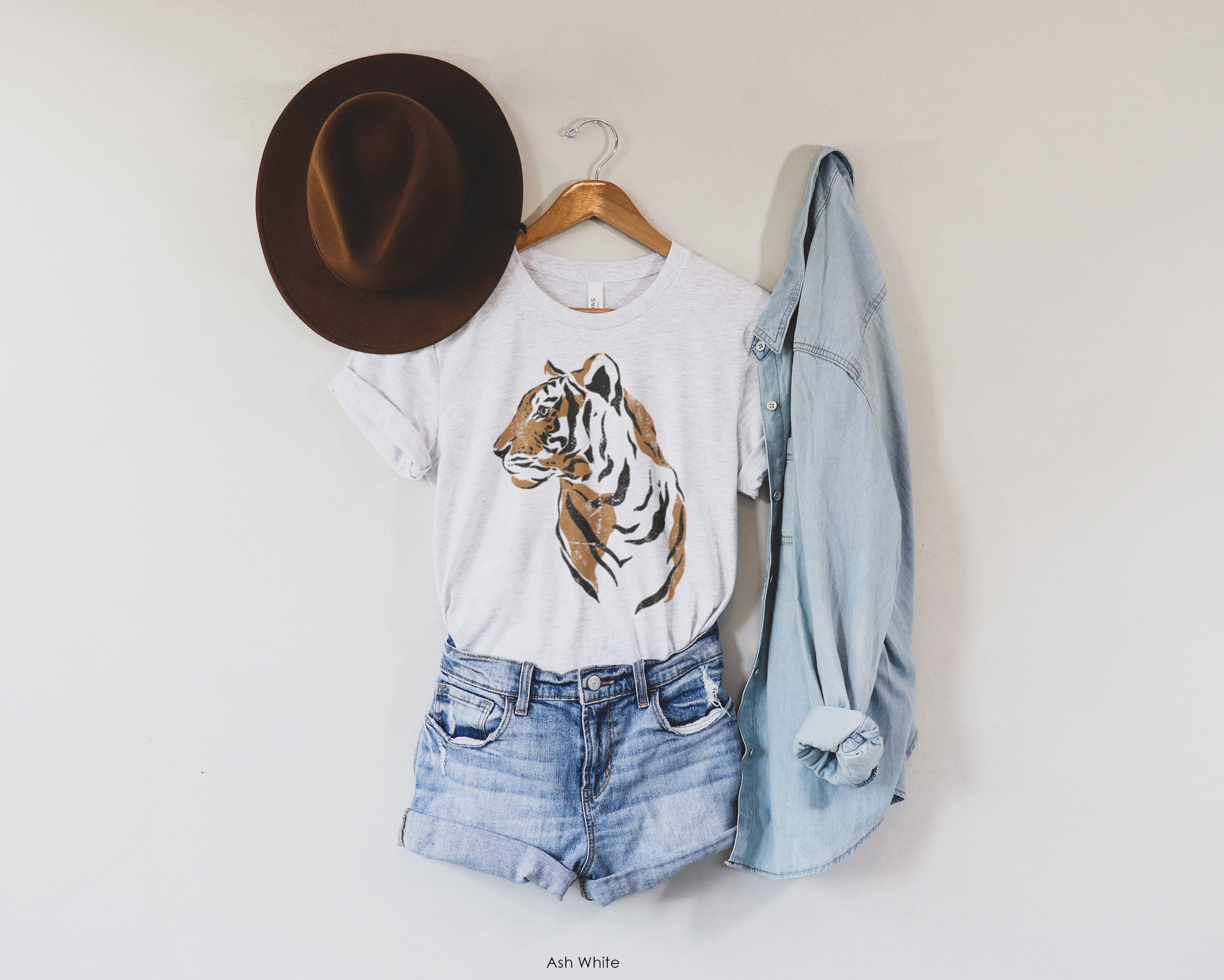 Tiger Graphic Tee | Women's T-shirt Tropical Jungle Vintage Tee| Get Em ...