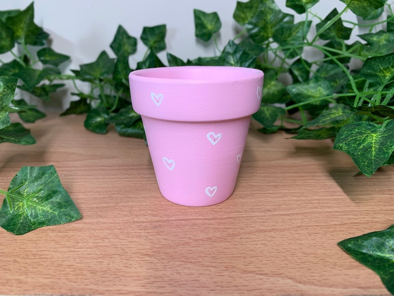 2.75” Hand-painted Flower Pot- Pink With White Hearts - Etsy