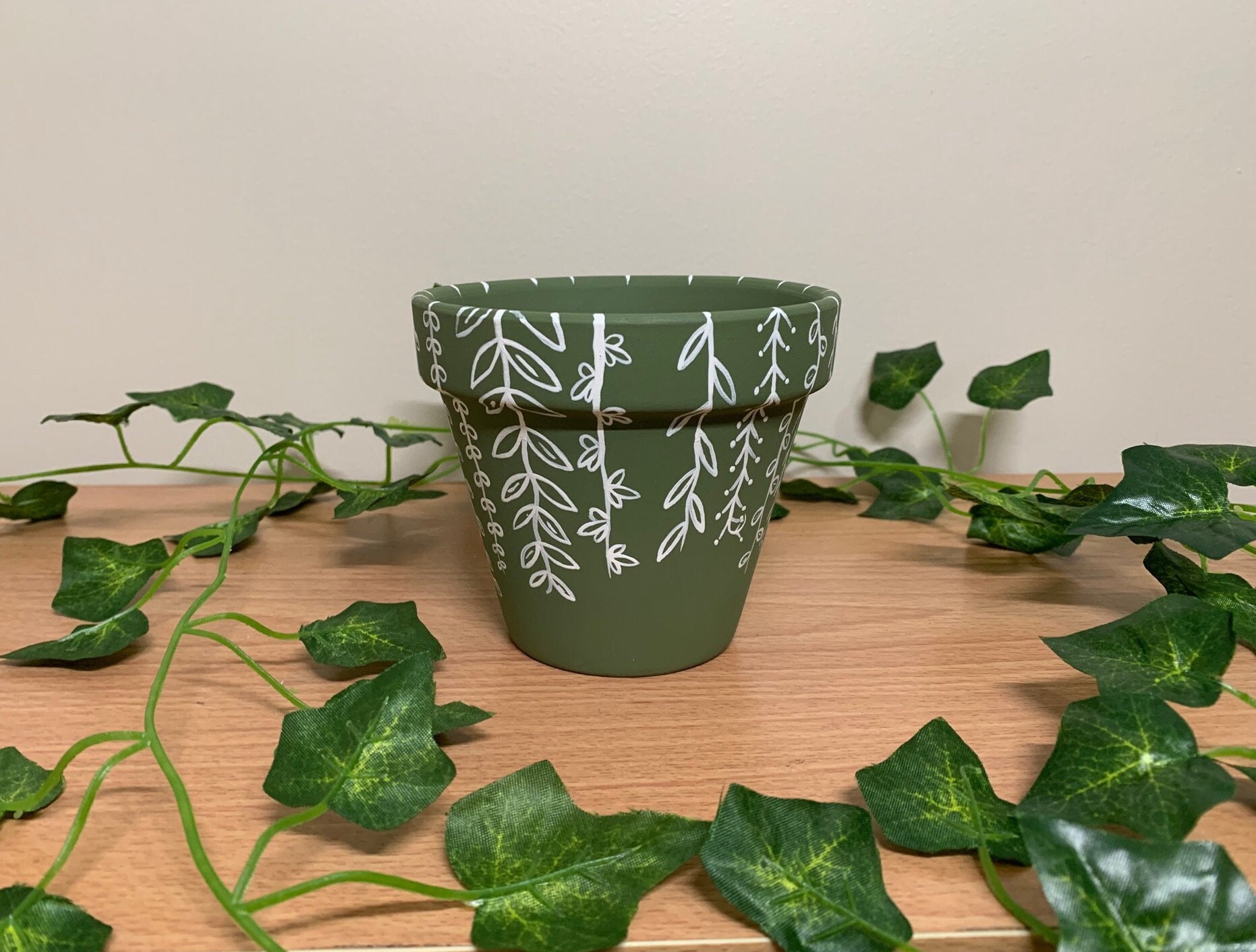 4.5" Hand-painted Flower Pot- Green With White Vines - Etsy