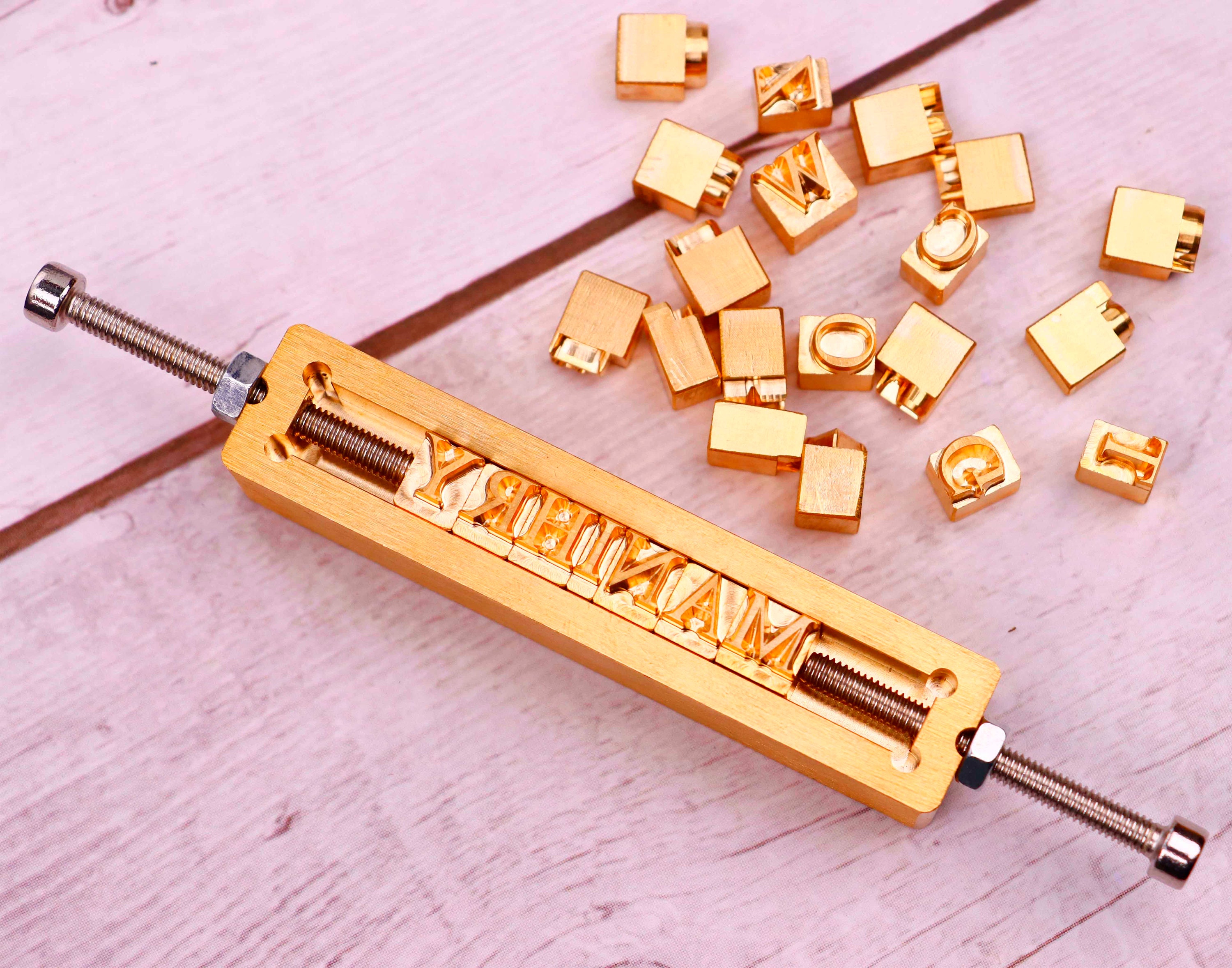 Sello de letra del alfabeto sello de cuero de 26 caracteres | Etsy