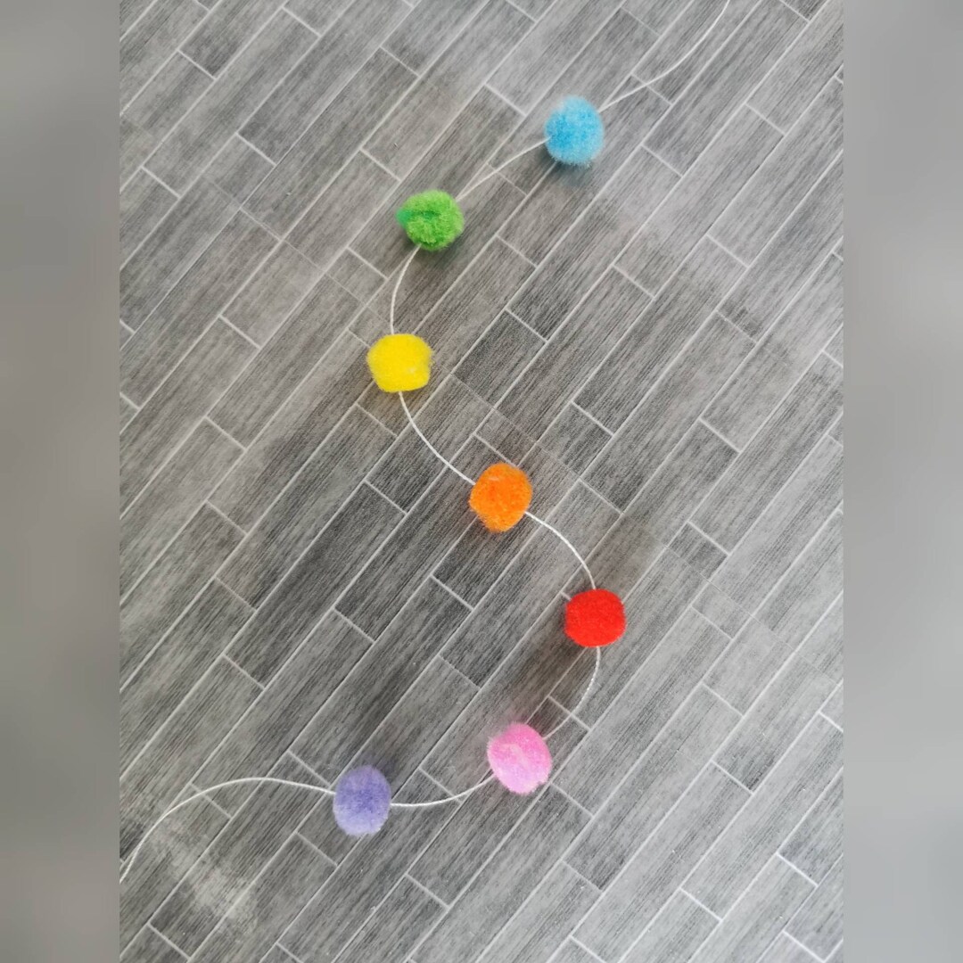 DOLLHOUSE Rainbow Pom Pom Garland 1:12th Scale Suitable for 6/15cm ...