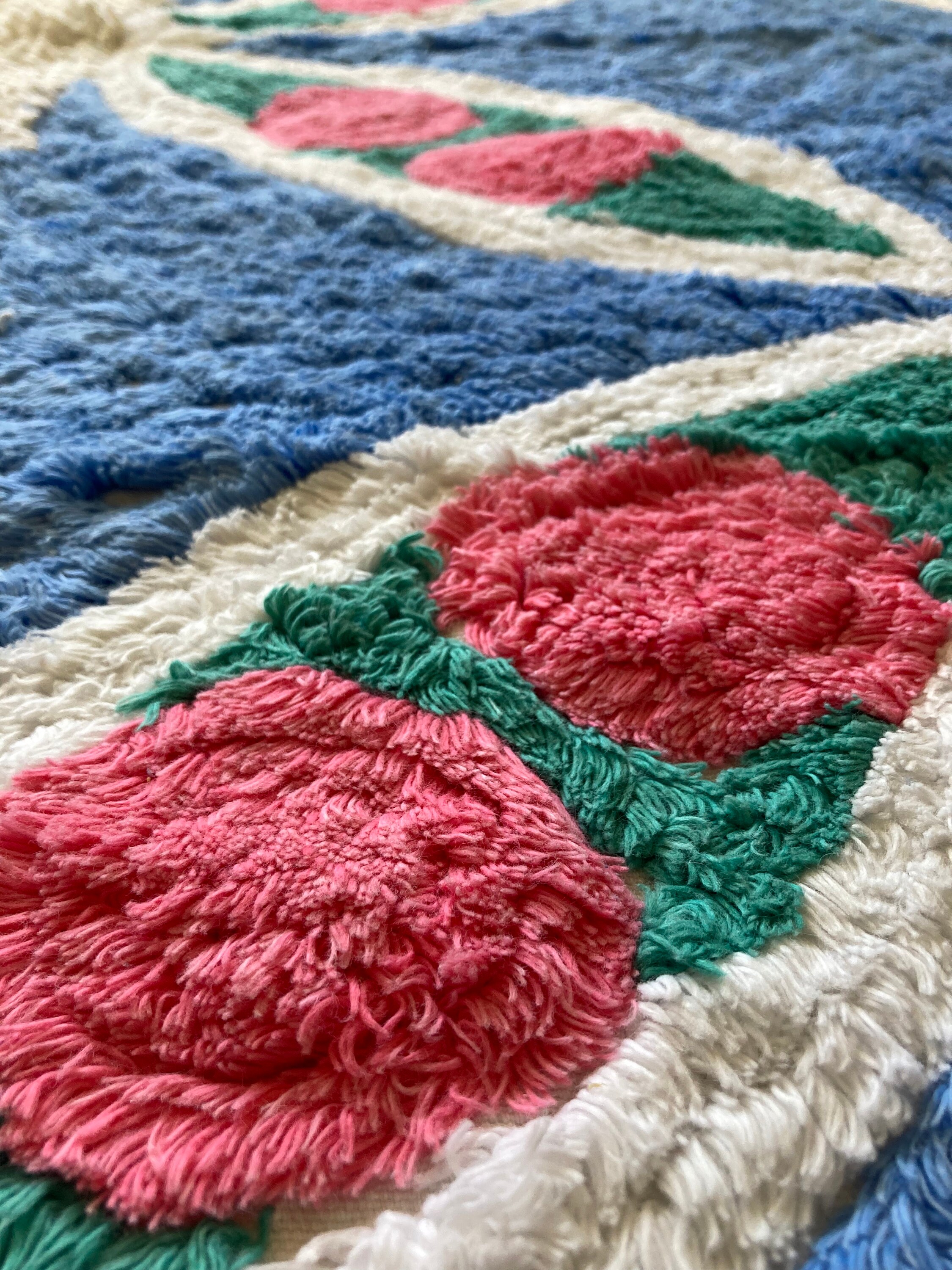 Large Vintage Chenille RUG White With Blue Crosshatch and Hot Pink ...